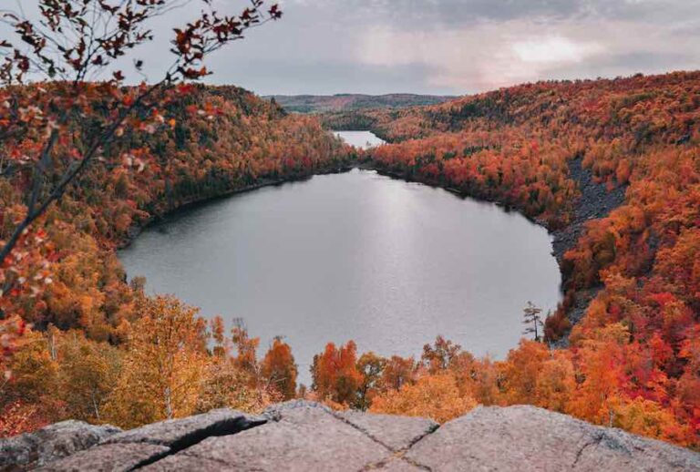 14 Best Hiking Trails in Minnesota - Life In Minnesota
