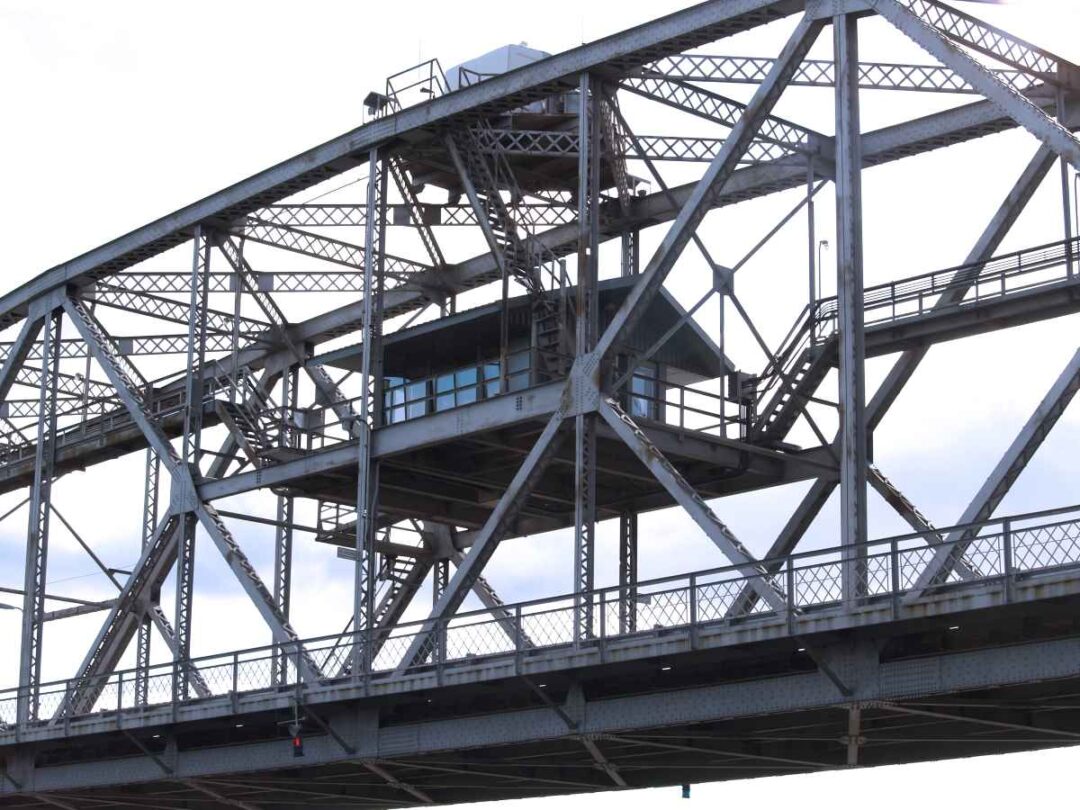 The History of the Duluth Aerial Lift Bridge