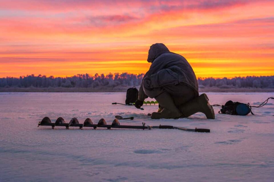 17 Beautiful Ice Fishing Minnesota Resorts for Ice Fishing Lovers
