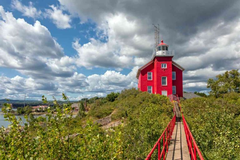 You Won't Believe the History of These 6 Lake Superior Lighthouses