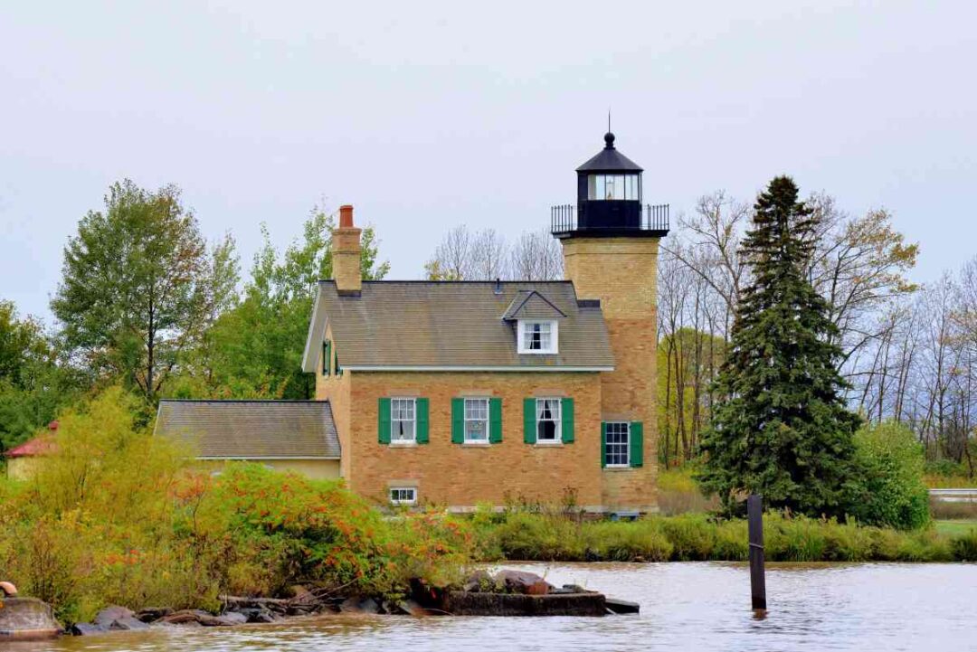 You Won't Believe the History of These 6 Lake Superior Lighthouses