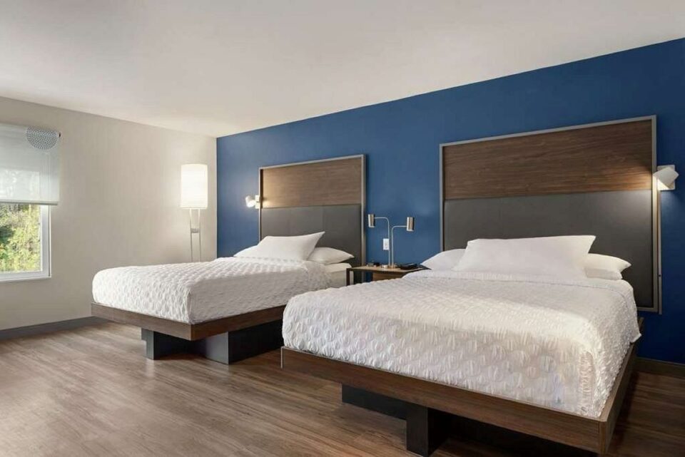 The 10 Best Hotels in Duluth, MN: A Guide to Luxury and Comfort