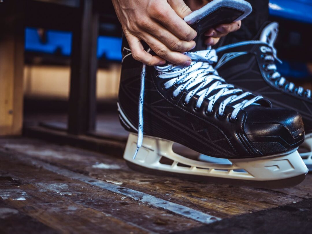 The Best Hockey Skates for Beginners: Our Top 5 Picks - Life In Minnesota